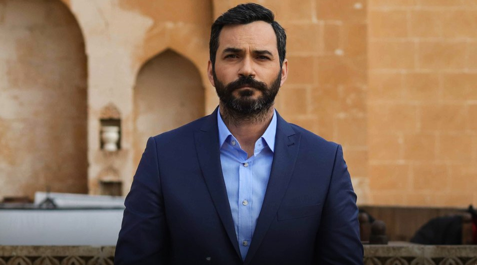 İşte Hercai'nin Cihan'ının gerçek hayattaki eşi | Temiz Magazin